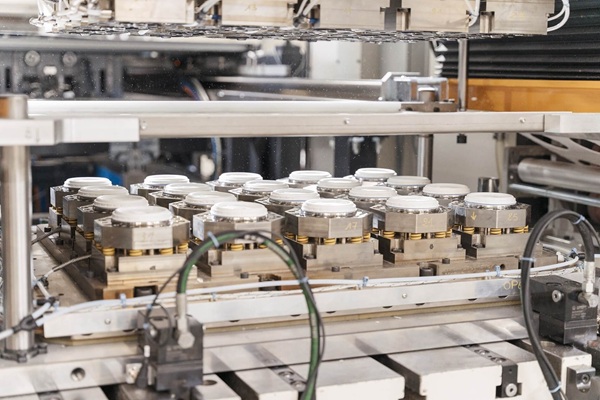 Tarou Shiota - Caliber Design